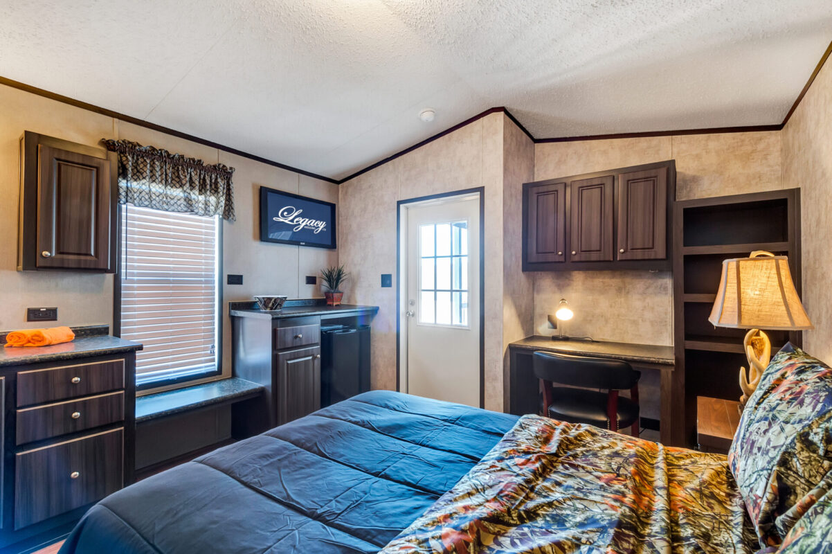 Tiny Home 12×40-22A - Legacy Housing Corporation