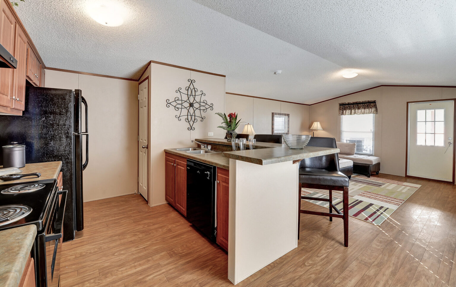 Singlewide H-16×60-11FLPA - Legacy Housing Corporation