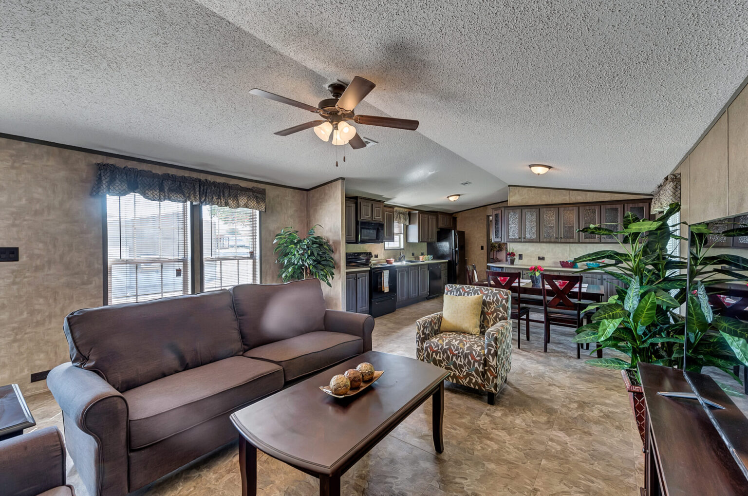 Singlewide 16×80-32B - Legacy Housing Corporation