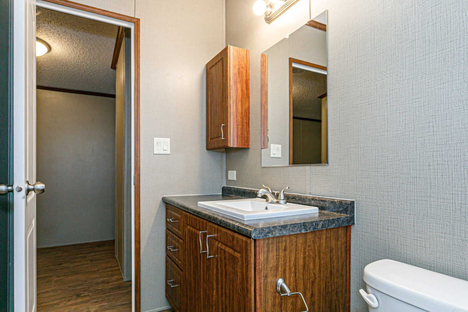 Ultra 18-Wide 18×72-32A - Legacy Housing Corporation