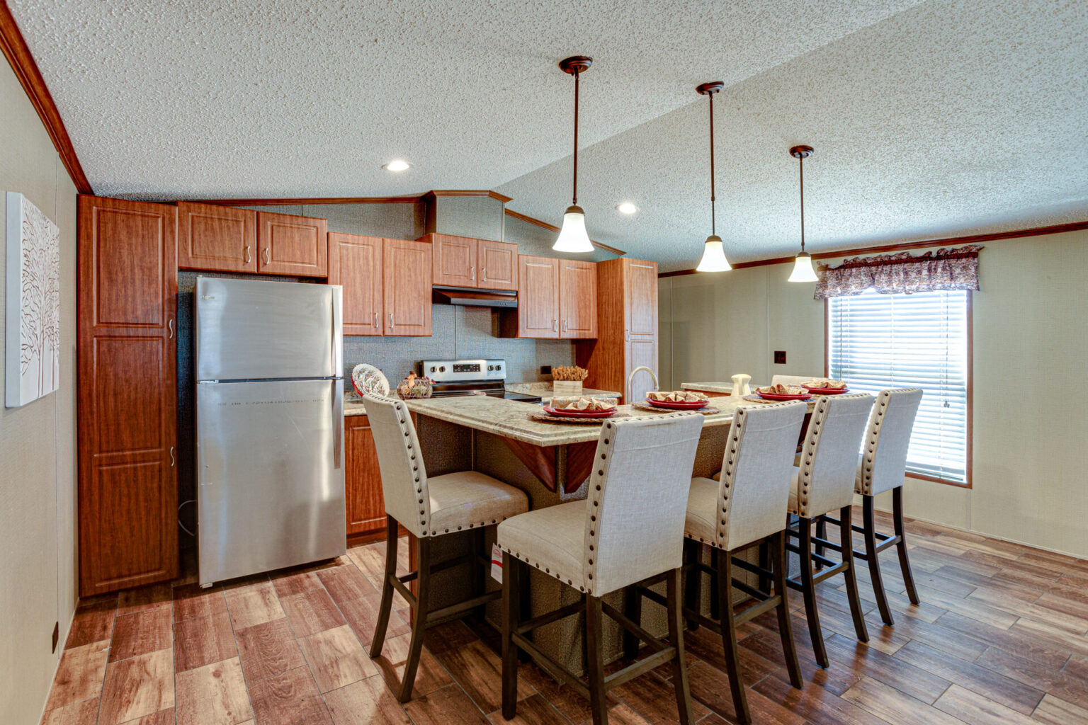 Ultra 18-wide 18×64-22A - Legacy Housing Corporation