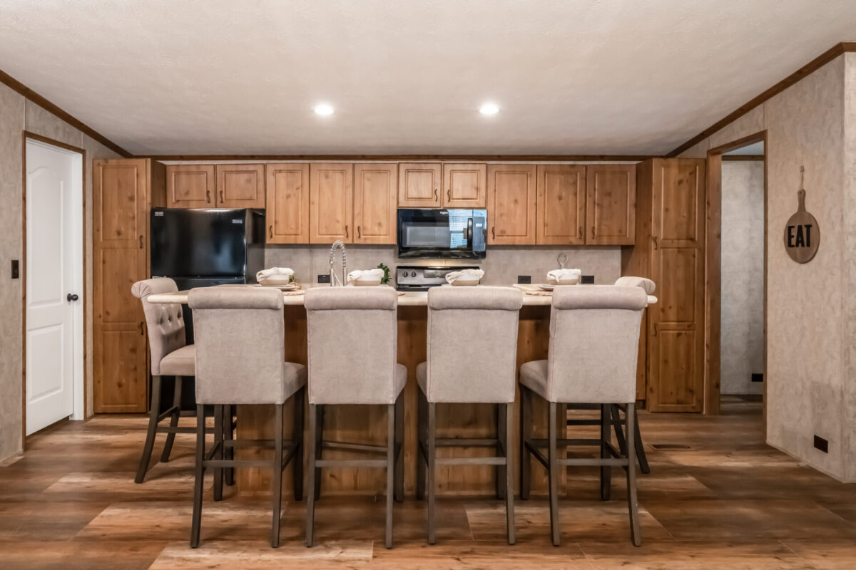 Doublewide S-28×56-32FLP - Legacy Housing Corporation