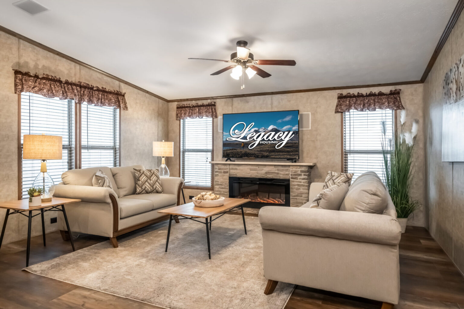 Doublewide S-28×56-32FLP - Legacy Housing Corporation