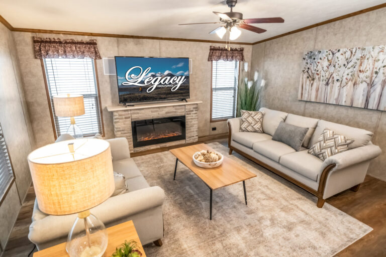 Doublewide S-28×56-32FLP - Legacy Housing Corporation