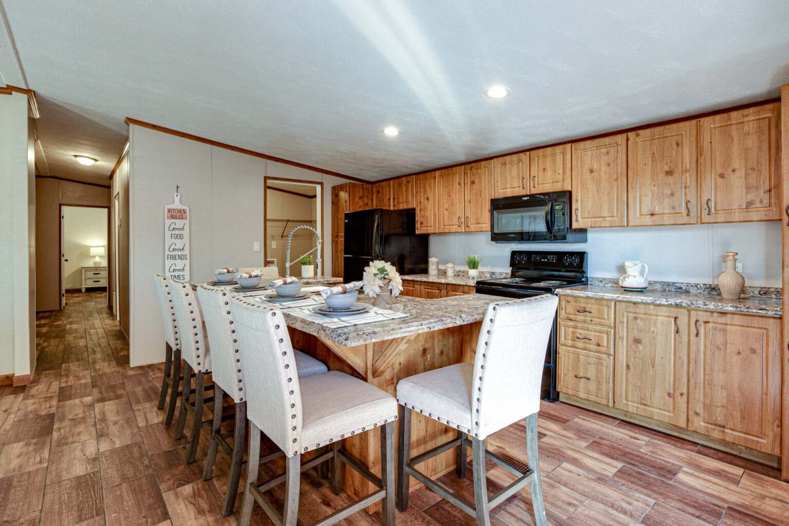 Doublewide S-28×56-32FLP - Legacy Housing Corporation