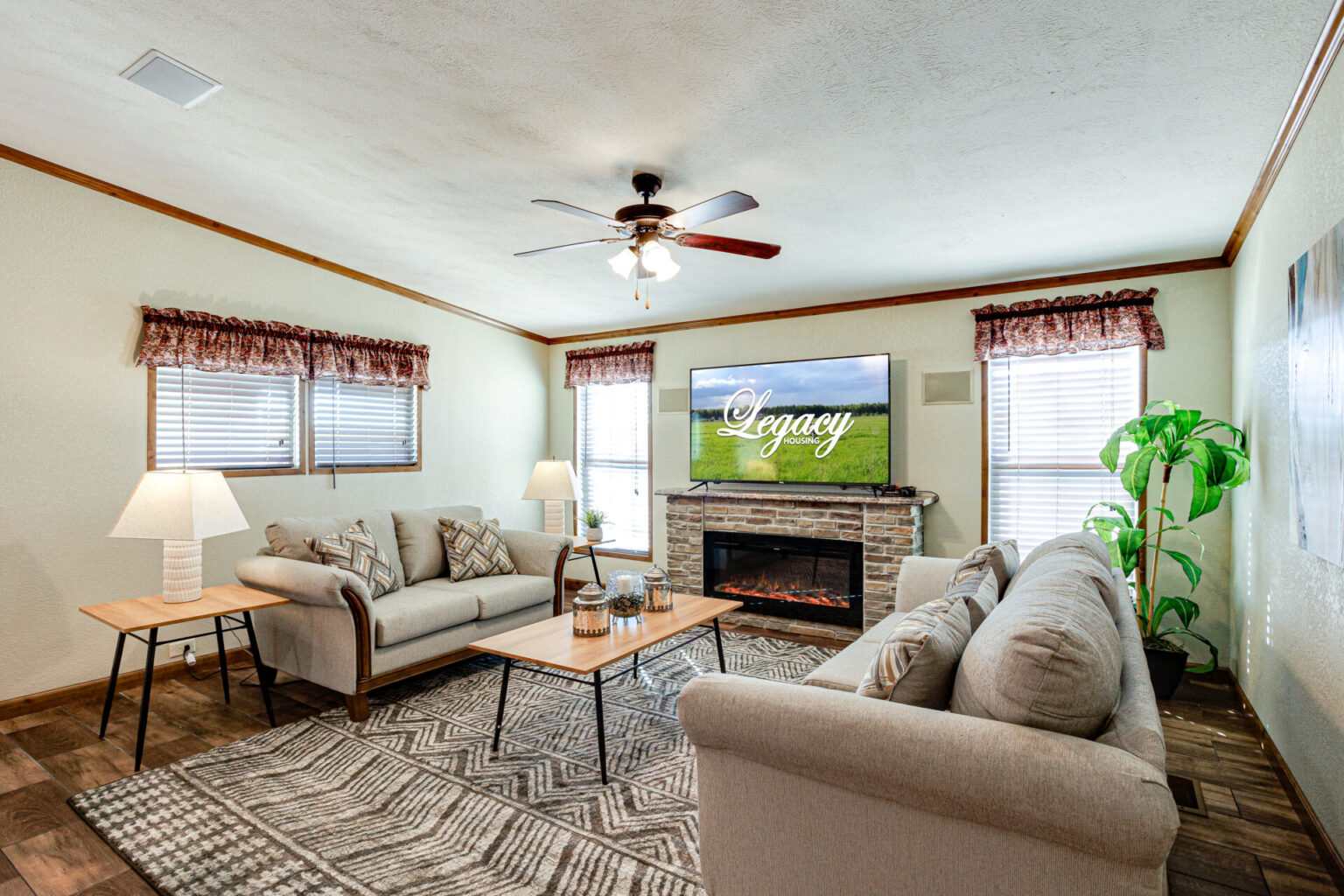 Doublewide S-28×56-32FLP - Legacy Housing Corporation