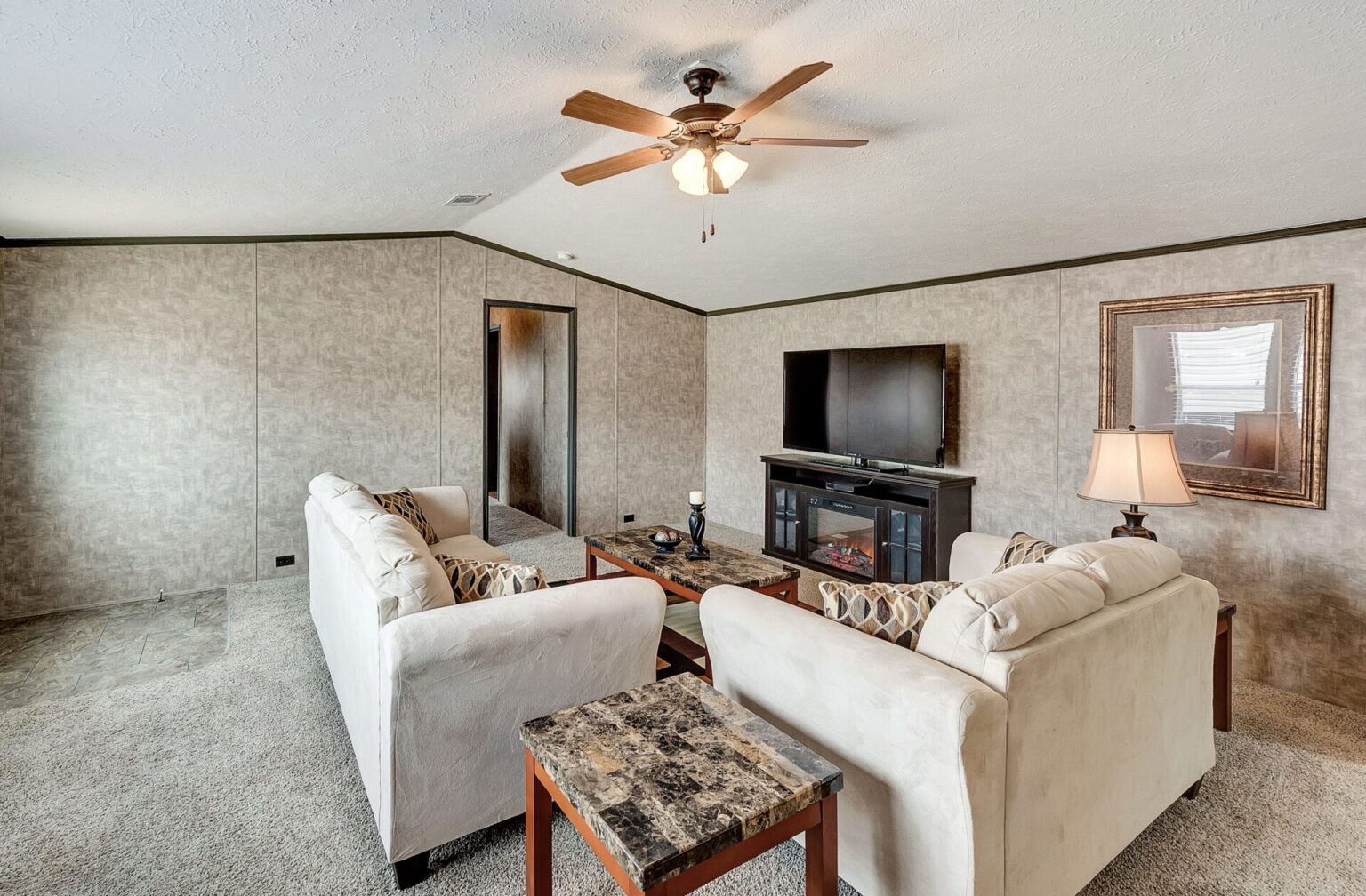 Singlewide H-18×80-32C - Legacy Housing Corporation