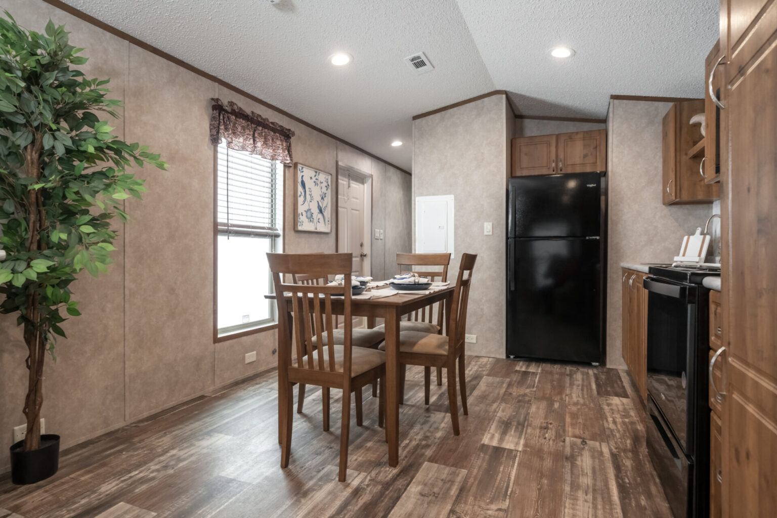 Singlewide 12×44-11A - Legacy Housing Corporation