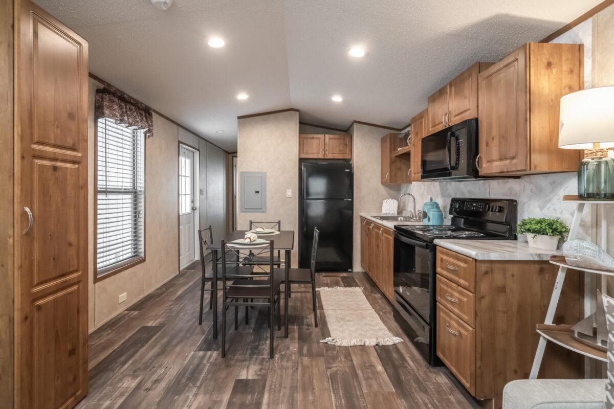 Tiny Singlewide 12×44-11A - Legacy Housing Corporation