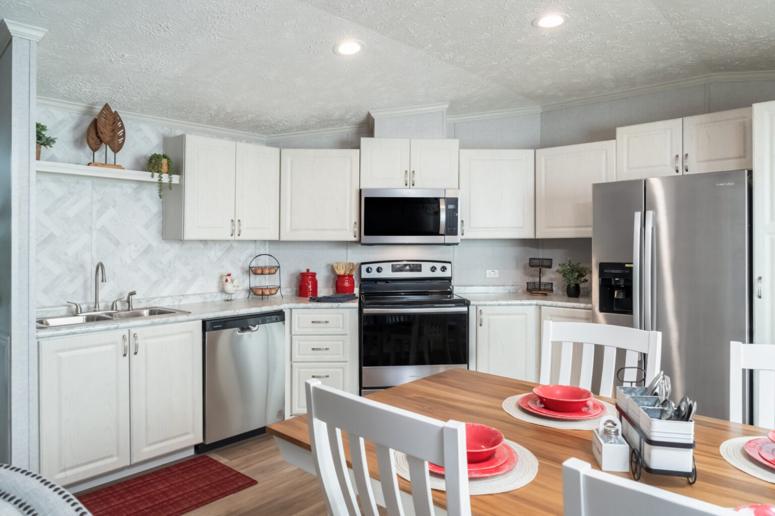 Singlewide 16×80-32FLP - Legacy Housing Corporation