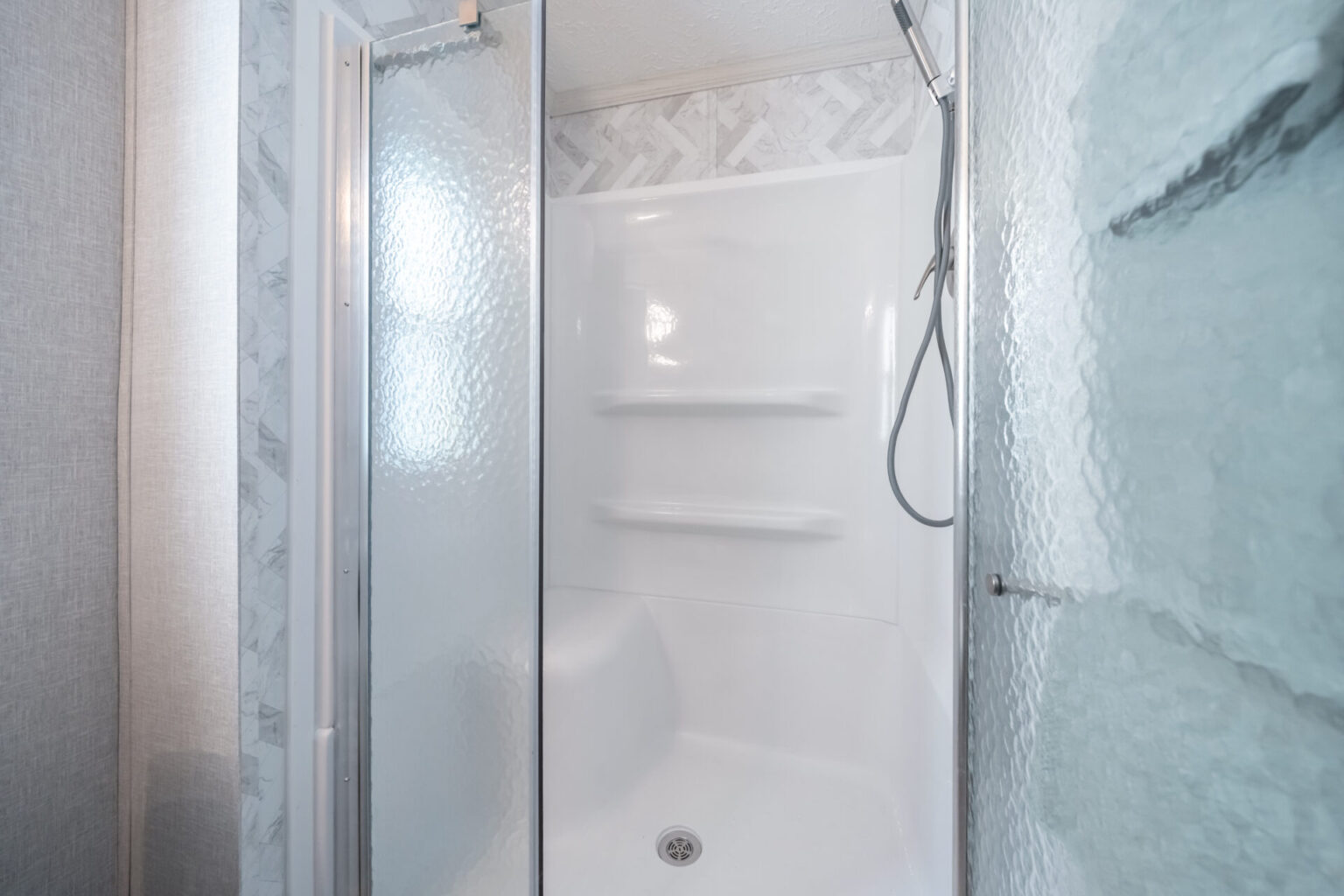 Singlewide 16×80-32FLP - Legacy Housing Corporation